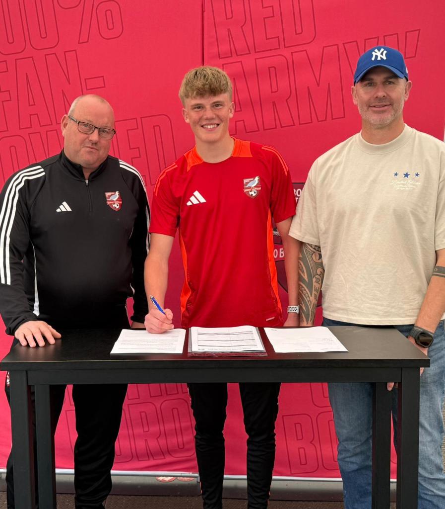 Cal signs new contract - Scarborough Athletic